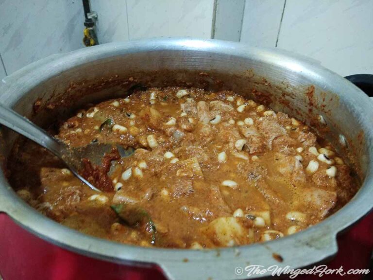 Vajri Khudi: The East Indian Goat Tripe Curry Recipe Worth Trying