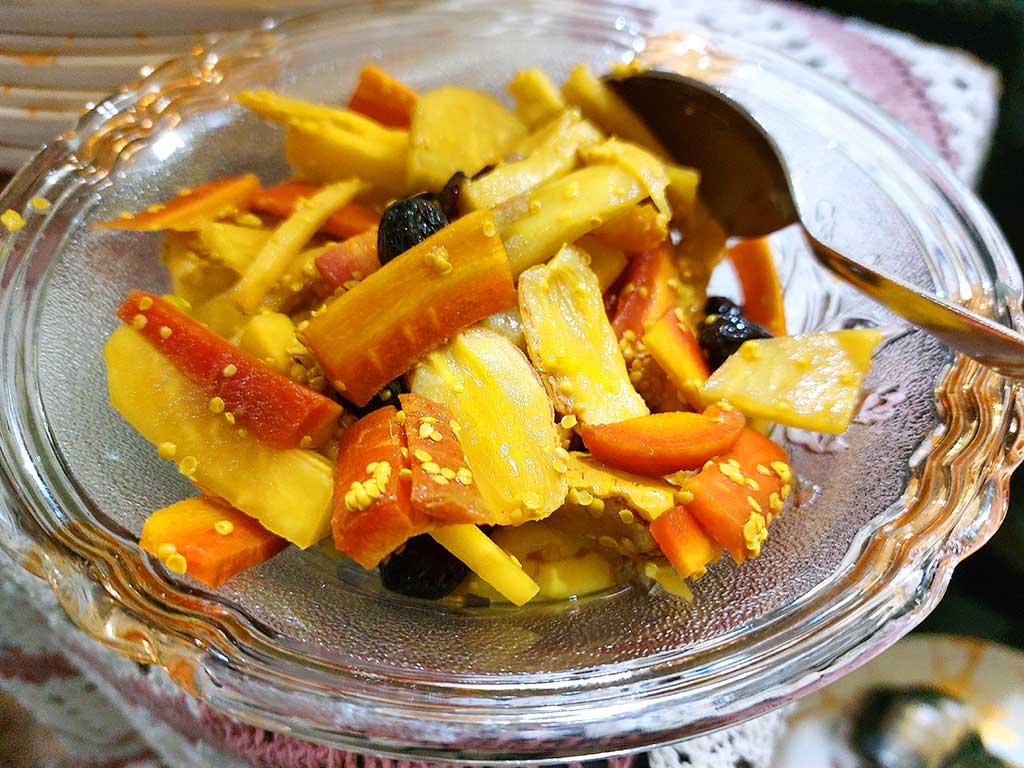 East Indian Wedding Pickle - Carrot and Raw Papaya Pickle